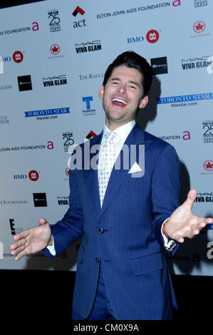 Kanadische Jazz Vocalist Matt Dusk führt an Dzien Dobry TVN TVN (Guten ...