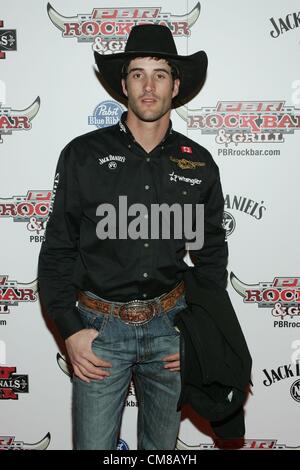 Aaron Roy Professional Bull Rider Superstars zu Fuß dem roten Teppich ...