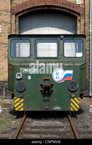 Die Batterie Eisenbahnwagen "LEW EL 16" (DDR), das Frühlingsfest, die ...