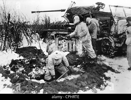 Deutsche Flak an der Ostfront in sowjetischen Lettland, 1944 ...