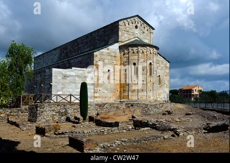 Romanische Kathedrale La Canonica in der Nähe von Bastia, Korsika ...