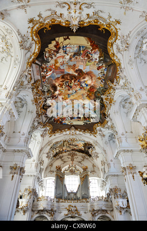 Orgel und Deckengemälde, Stiftskirche Mariae Geburt oder der Geburt ...