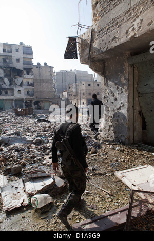 2. November 2012 - Aleppo, Syrien: Freie Syrische Armee Kämpfer ...