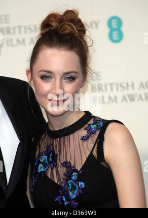 Saoirse Ronan stellt im Presseraum des 75. jährlichen Golden Globe ...