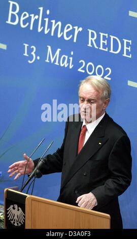(Dpa) - Bundespräsident Johannes Rau und seine Frau Christina in seinem ...