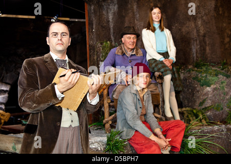Kurt Kroemer Justus Kammerer Hanns Zischler und Pauline Renevier am Set ...
