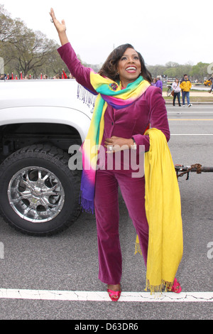 Sheryl einer der Interpreten in Cherry Blossom Parade wird an der ...