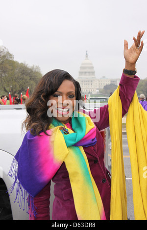 Sheryl einer der Interpreten in Cherry Blossom Parade wird an der ...