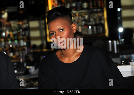 Sängerin Skin alias Deborah Anne Dyer von der britischen Band Skunk ...