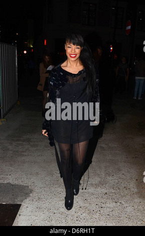 Sarah-Jane Crawford "Dämonen sterben nie" UK Filmpremiere statt im ...