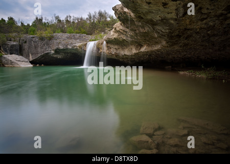 Das Dach und der Wasserfall von Zarec, Pazin, Istrien, Kroatien ...