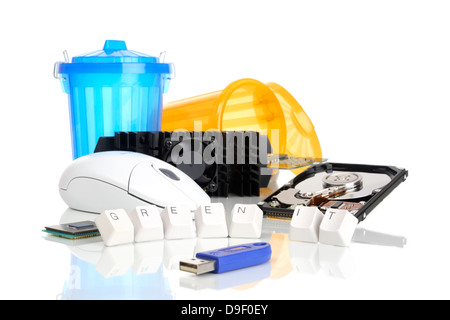 Maus, Computer-Komponenten und Müll Tonnen Maus, Computer, der Teil ...