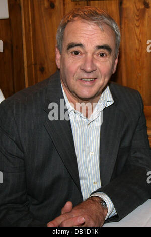 DER ALTE - Leo Kress (ROLF SCHIMPF) Und Gerd Heymann (MICHAEL ANDE ...