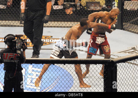 Daniel Roberts Vs Claude Patrick UFC 129 - Weltergewicht Kampf statt im ...