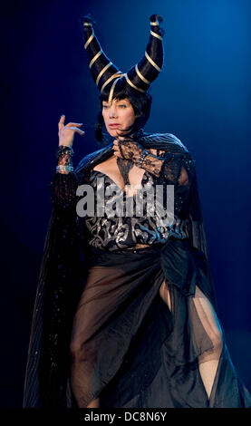 Kult-Symbol Haji, am bekanntesten für ihre Rolle in 1965 ′ s Faster ...