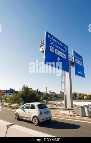 Deutschland, A9, Zeichen, Wegweiser, Autobahn, Straße, Straßenschild ...