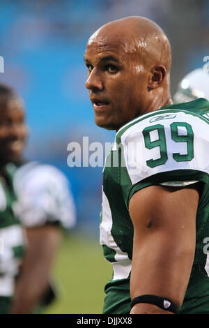 21. August 2010; New York Jets defensive end Matt Kroul (93) Kufen auf ...