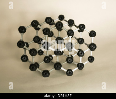 Diamant-Kristall-Struktur. Atome sind als Kugeln mit konventionellen ...