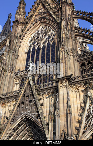 Kölner Dom. Fassade des Kölner Doms (Kölner Dom), Köln, Deutschland ...