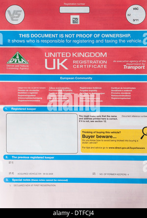 Die DVLA Zulassungsbescheinigung V5 Stockfotografie - Alamy