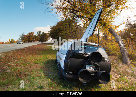 USA, Eureka Springs, Arkansas Hillbilly Space Shuttle Stockfotografie ...