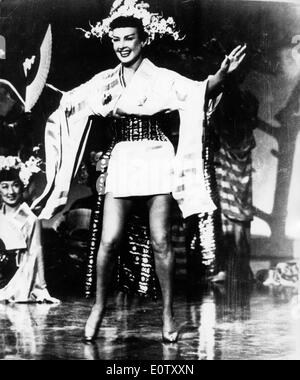 Betty Grable. Elizabeth Ruth Grable war eine amerikanische ...