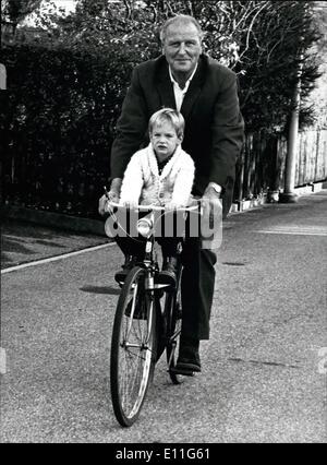 11. November 1977 - Schweizer Energieminister sparen Energie. Foto ...