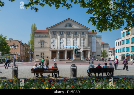 Deutschland, Thüringen, Weimar, Theaterplatz, Blick auf Deutsches ...