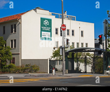 Sacred Heart Cathedral of San Francisco forward Tierra Rogers, right ...