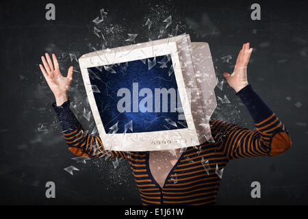 Frau mit bunten Kopf explodiert Stockfotografie - Alamy