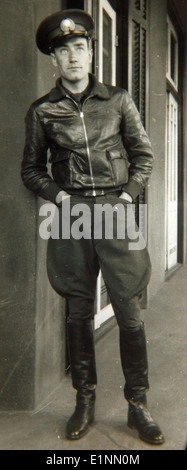 Dieses Bild aus der Elwyn H. Gibbon Special Collection zeigt ein Foto ...