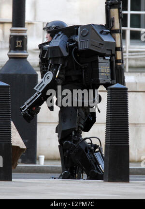 Tom Cruise und Emily Blunt Dreharbeiten Szenen aus dem neuen Film "Alle ...