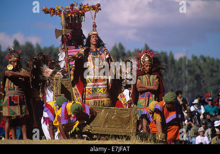 Inti Raymi die Inka fest der Wintersonnenwende statt auf versammelt 24 ...