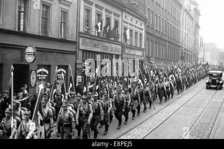 Jahrgang 1930 NSDAP Nazi Braunhemden Plakate sagen 'Don't von Juden ...