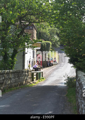 Birch Hall Inn Public House, Beck Hole. Goathland Plough Stots; die ...