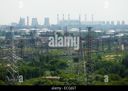 Extreme Industriegebiet in Moskau Bezirk Kapotnya. Hier sind Raffinerie ...