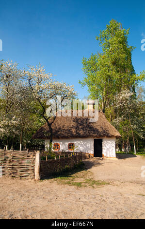 Traditionelle ukrainische Dorf im Museum der nationalen Architektur in ...