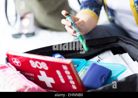 Anapen®, Adrenalin-Autoinjektor, eine Notfallbehandlung bei ...