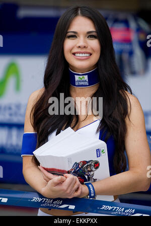 Austin, Texas, USA. 11. April 2015. MotoGP-Paddock-Girls in Aktion beim ...