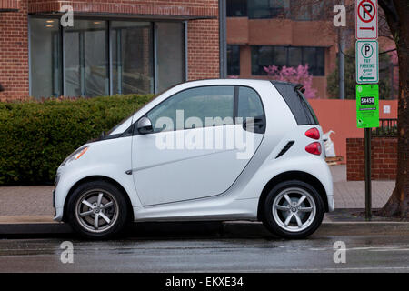 Smart Auto Seite Ansicht, weißer Hintergrund, Studio Fotografie ...