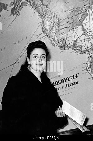 Italienische Sängerin, Tänzerin, Entertainerin und Plant Caterina ...