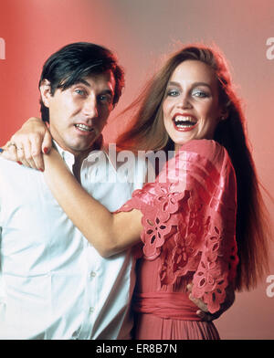 BRYAN FERRY UK Musiker mit Jerry Hall über 1976. Foto van Houten ...