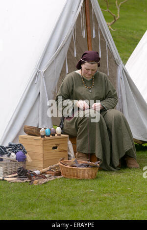 Wikinger Reenactment Gruppe Clan Wulfhar zeigt Facetten der Wikinger ...