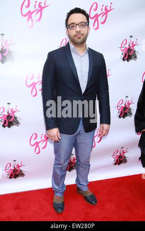 Broadway musical Premiere für Gigi Neil Simon Theatre, eingetroffen ...