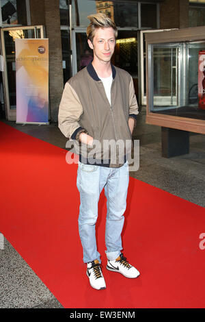 Premiere des Potraitaufnahmen in 2015 Achtung Berlin - New Berlin Film ...