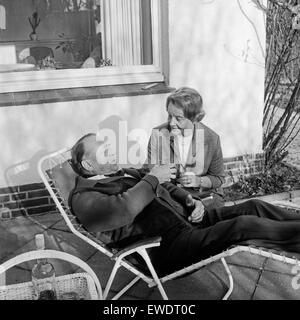 Deutscher Wis Robert Meyn mit seiner Frau Ilse Koegel in Hamburg ...