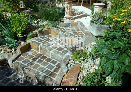 Gartentreppe; Treppe, Garten, Pflaster, Naturpflaster Stockfotografie ...