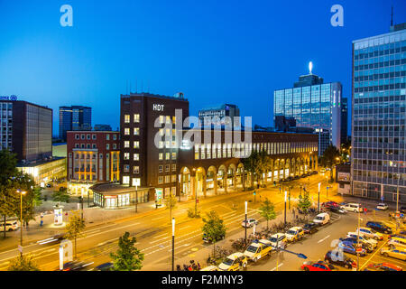 Stadt Essen, Deutschland, Innenstadt, Geschäftsviertel, Autobahn A40 ...