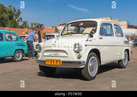 Dnepropetrovsk, Ukraine - 27. September 2015: Restaurierten alten ...