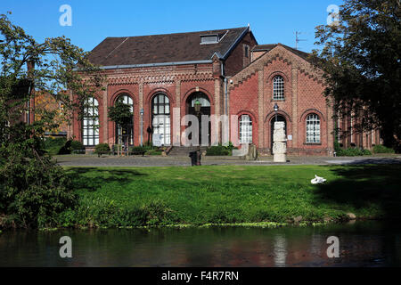 Erftpromenade Im Stadtpark, Stadtparkinsel Mit Waagehaus, eigene Und ...